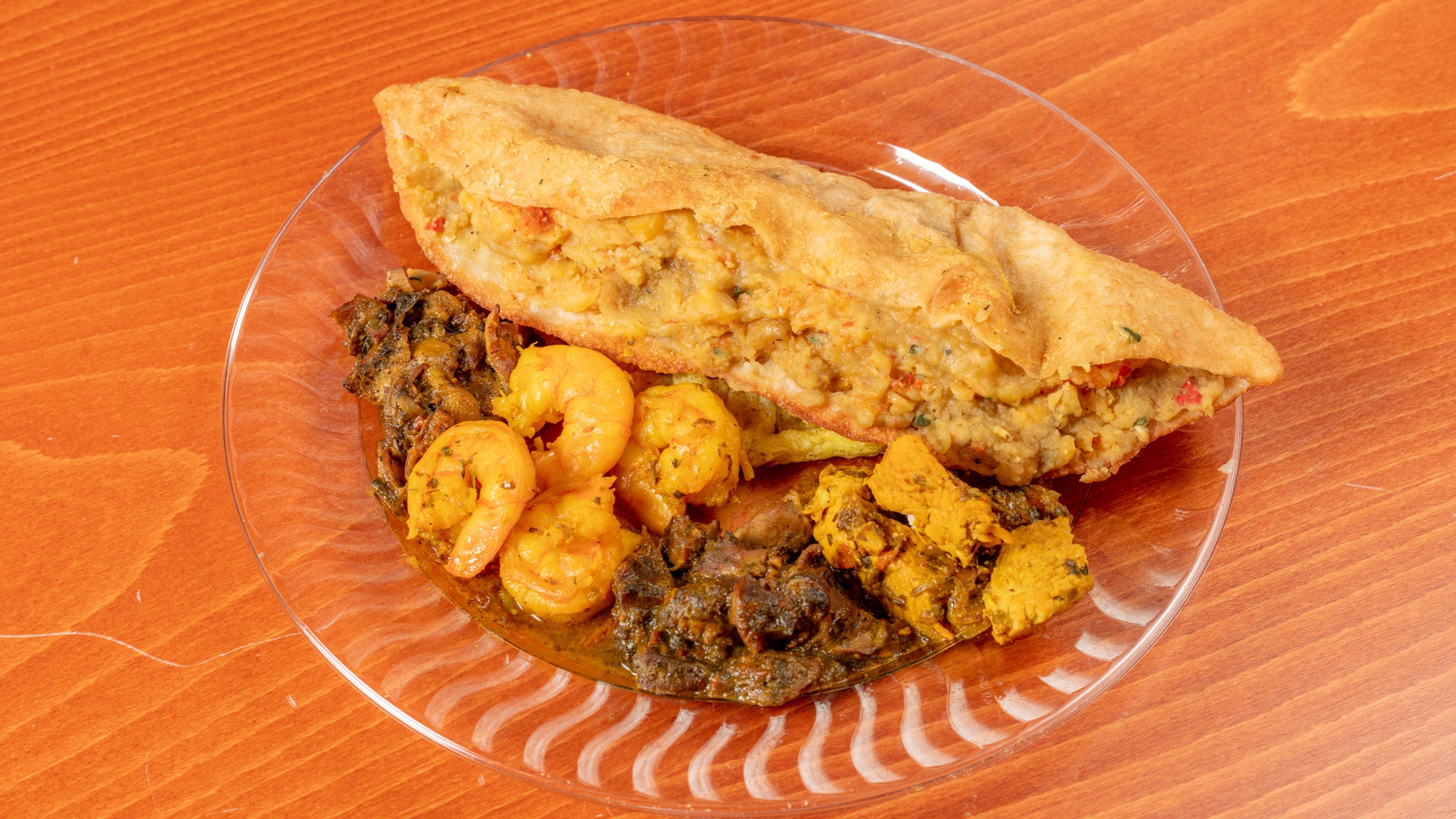 Aloo Pie – Curry Roti Box