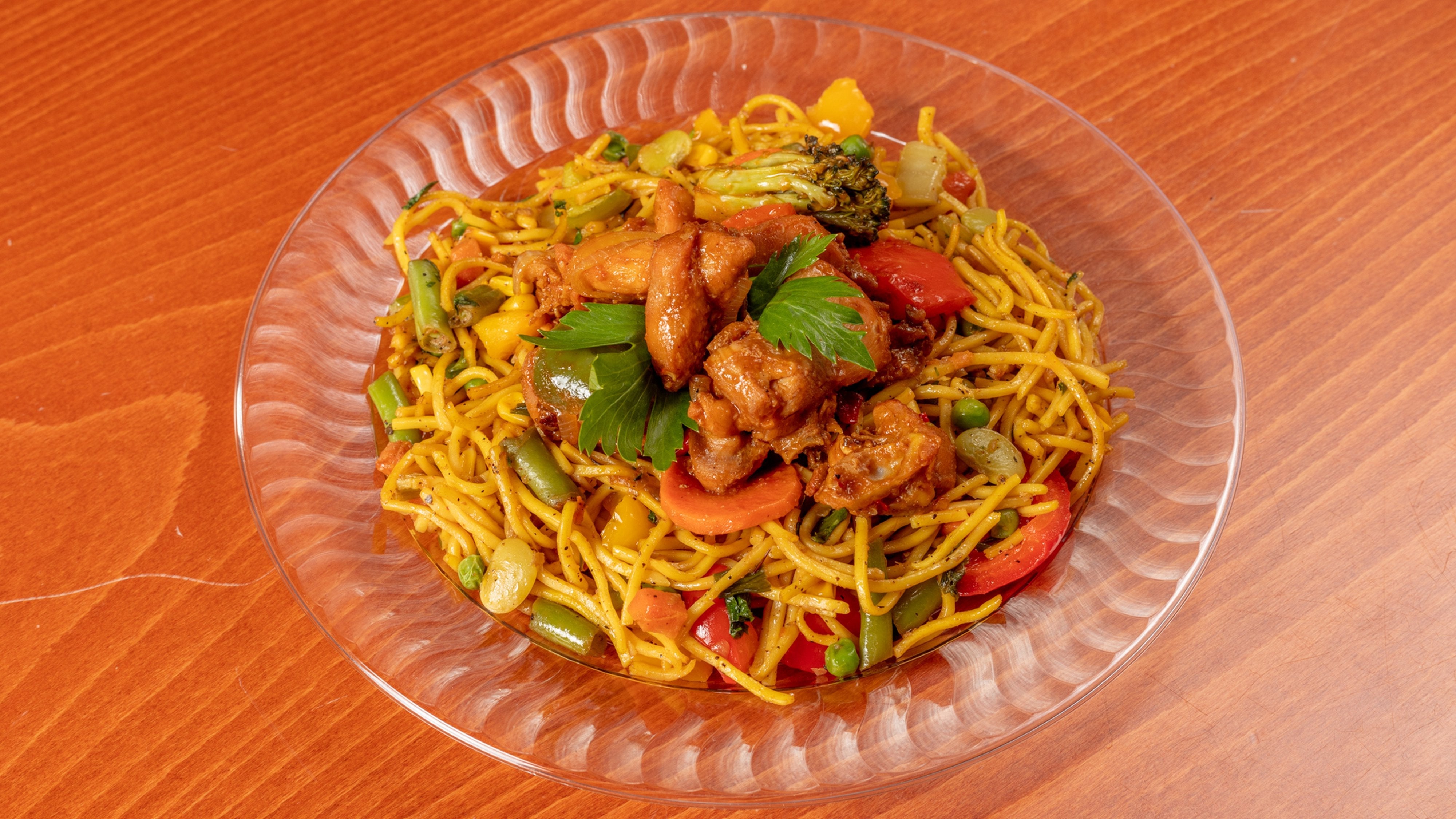 Chowmein with Veggies – Curry Roti Box